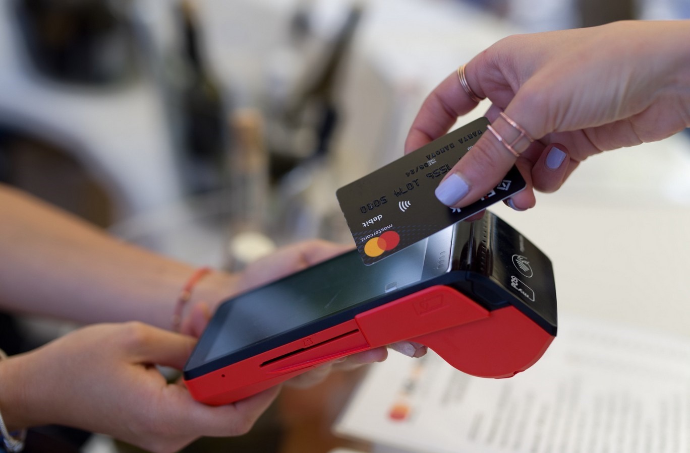 Cum să alegi și să folosești un POS: ghid simplu pentru comercianți ...